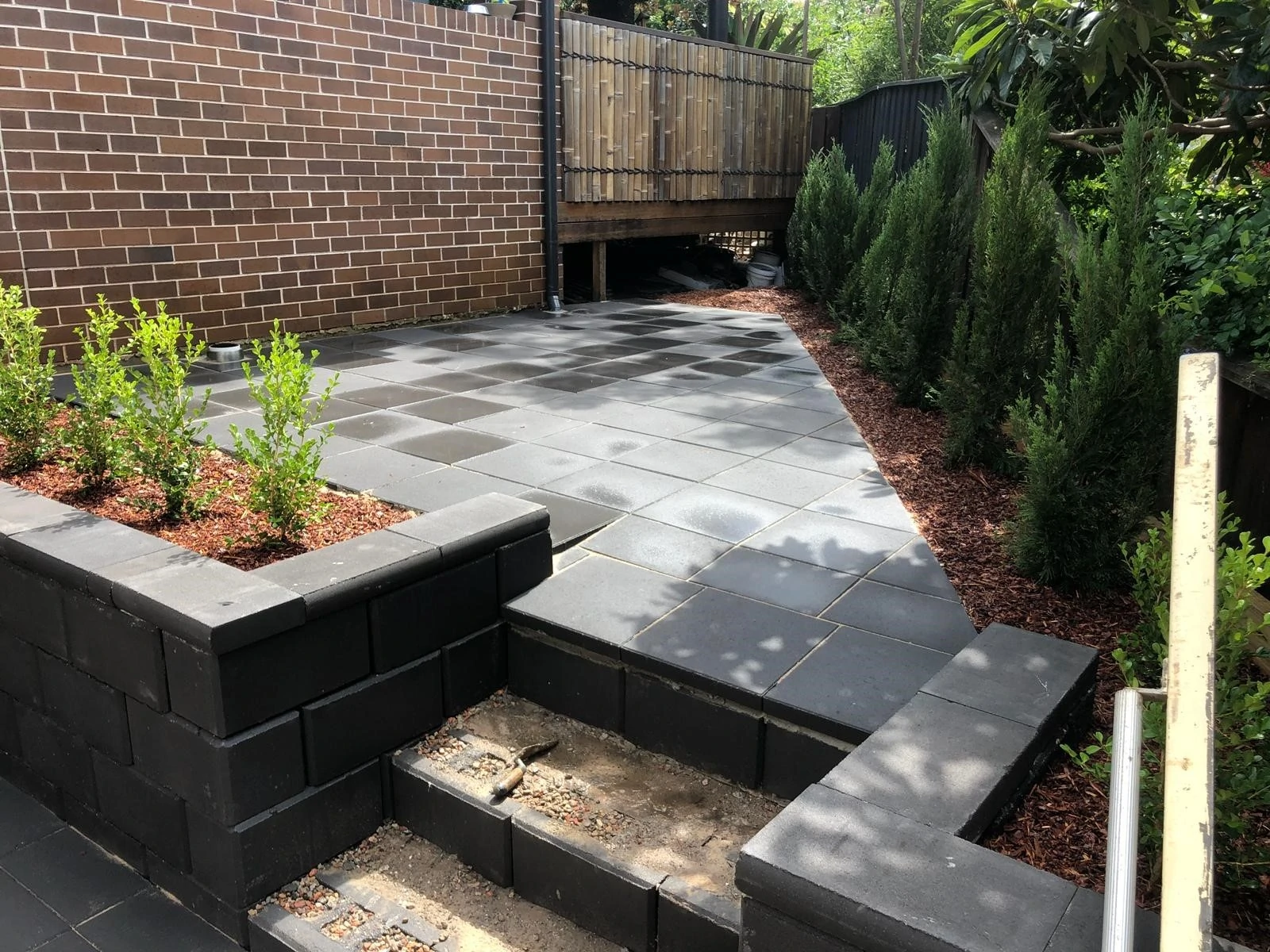 Paving & Landscape Worx